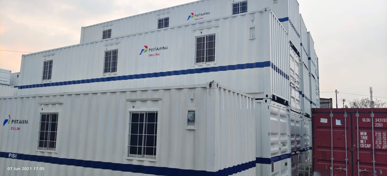 Sewa Container 20 Feet di Jakarta untuk Pekerja Konstruksi